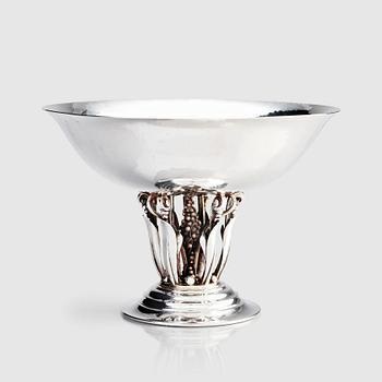 A silver bowl by Johan Rohde on artnet
