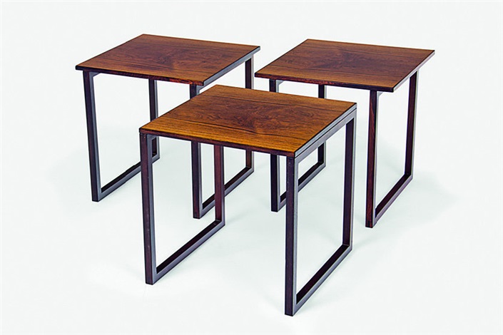 Interlocking tables set of 3 by Jørgen Bækmark on artnet