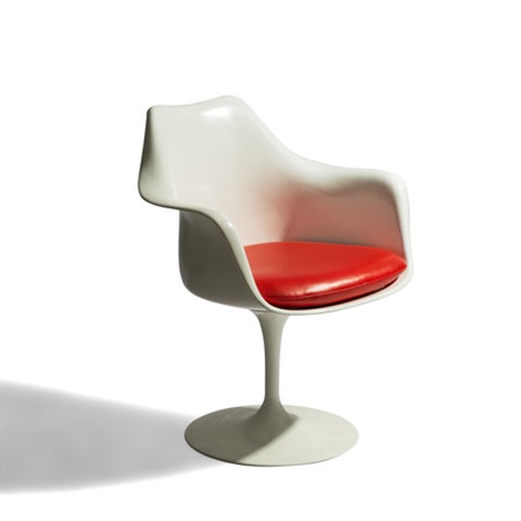 Tulip Armchair by Eero Saarinen on artnet