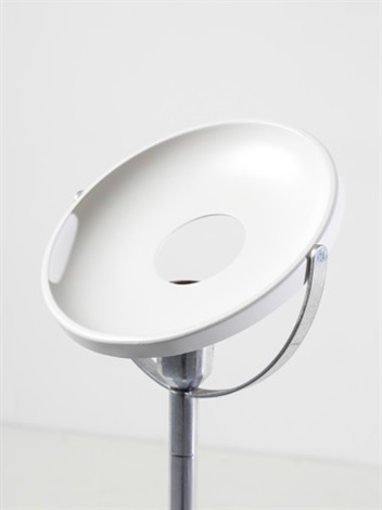 Coppia di lampade da terra per Imago DP, Italia by Carl J. Jucker on artnet