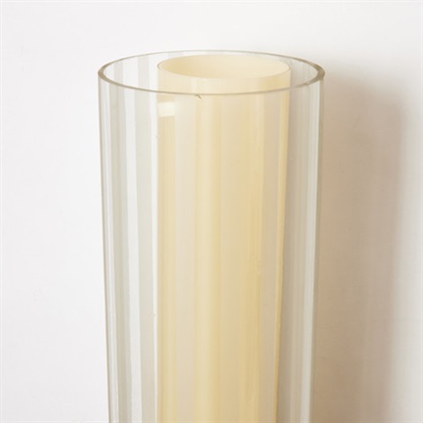 Vägglampa by Harald Elof Notini on artnet