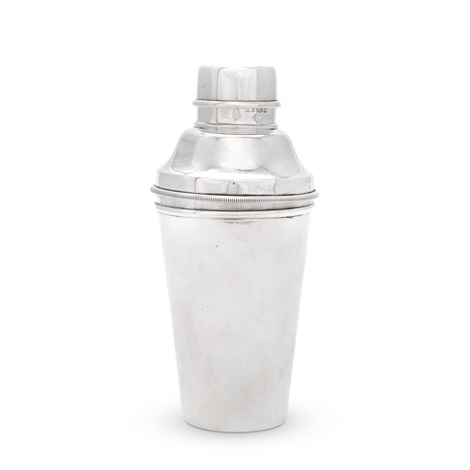 An Art Deco silver cocktail shaker, E. Viner, Sheffield, 1932 by Edward ...