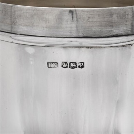 An Art Deco silver cocktail shaker, E. Viner, Sheffield, 1932 by Edward ...