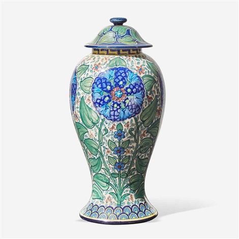 A Wedgwood Millicent Taplin 1902-1980 Decorated Persian Vase and Cover ...