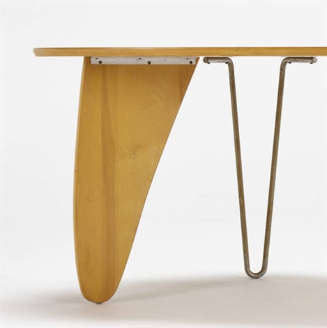 Rudder dining table, model IN-20 by Isamu Noguchi on artnet