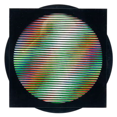 Chromointerférence manipulable Manipulatable chromointerference by ...