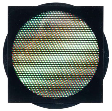 Chromointerférence manipulable Manipulatable chromointerference by ...