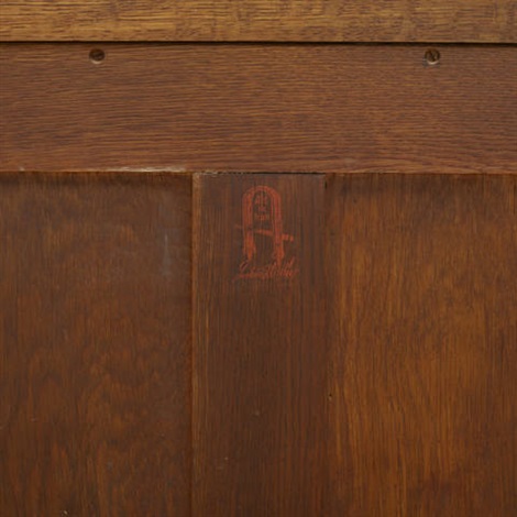 Server, model 808 by Gustav Stickley on artnet
