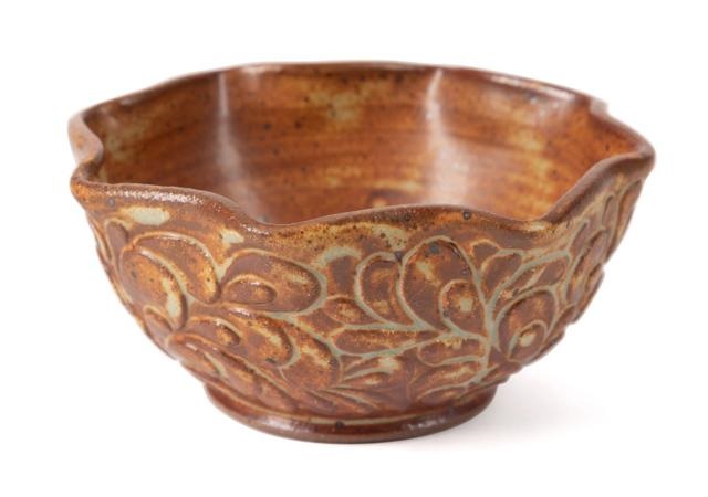 FOUR WARREN MACKENZIE ART POTTERY VESSELS by Warren MacKenzie on artnet