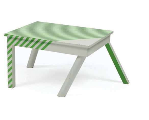 Table basse Marcheuse by Pierre Sala on artnet