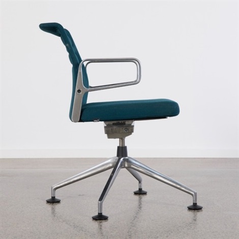 An AC 5 Meet Chair with Armrests by Antonio Citterio for Vitra by ...