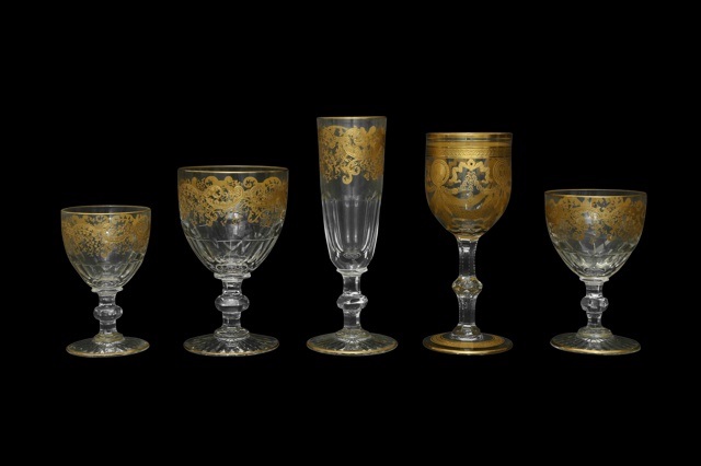 A COMPREHENSIVE SUITE OF ST. LOUIS TRIANON GOLD PATTERN CRYSTAL ...