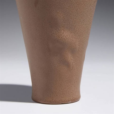 Early Lorelei vase by Artus van Briggle on artnet