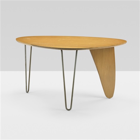 Rudder dining table, model IN-20 by Isamu Noguchi on artnet
