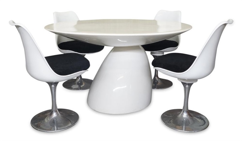 Parabel table together with six chairs by Sdawy by Eero Aarnio on artnet