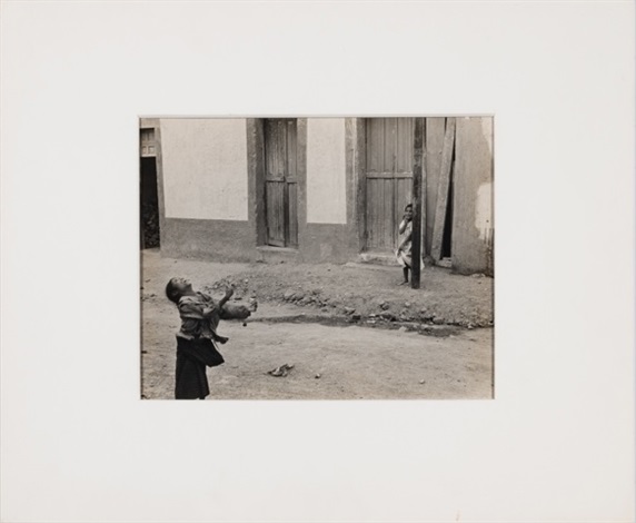 two photographs of Mexican children by Helen Levitt on artnet
