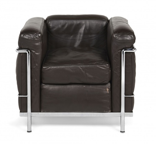 Fauteuil LC2 by Le Corbusier, Charlotte Perriand and Pierre Jeanneret ...