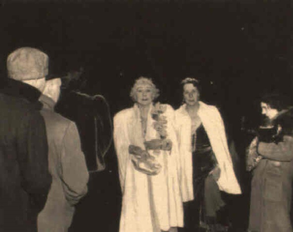 The critic, Mrs. Leonora Warner her mother... at the Metropolitan Opera ...