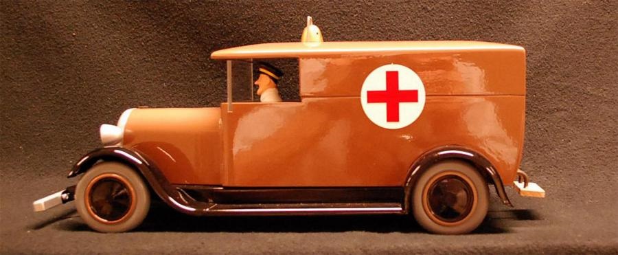 Tintin - Lambulance de Tintin from Les cigares du Pharaon by Hergé on ...