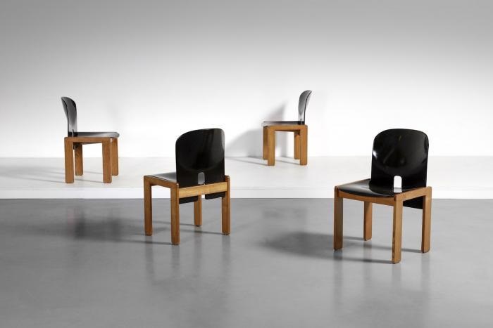 Quattro sedie 131 produzione Cassina by Afra and Tobia Scarpa on artnet Quattro sedie 131 produzione Cassina by Afra and Tobia Scarpa on artnet