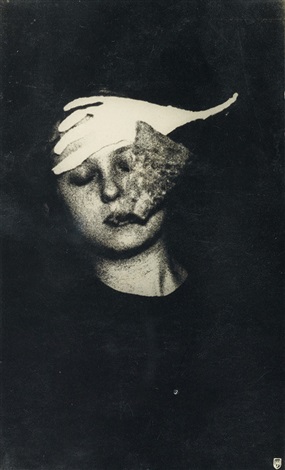 Suite of 6 flashlight photographs by Albert von Schrenck-Notzing, taken ...