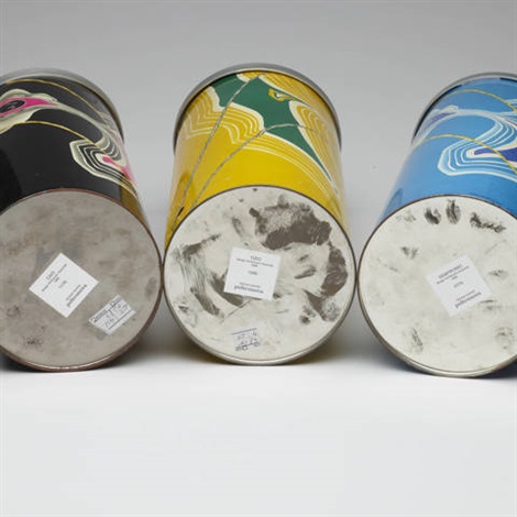 Collection of tabletop articles by Archizoom Associati on artnet