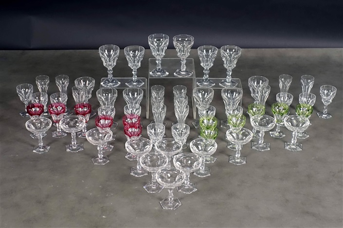 Service de verres pour douze personnes du modèle Lalaing by ...