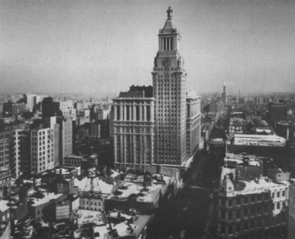 Consolidated Edison Building on 14th Street and Irving Place, New York ...