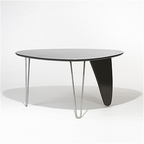 Rudder dining table, model IN-20 by Isamu Noguchi on artnet