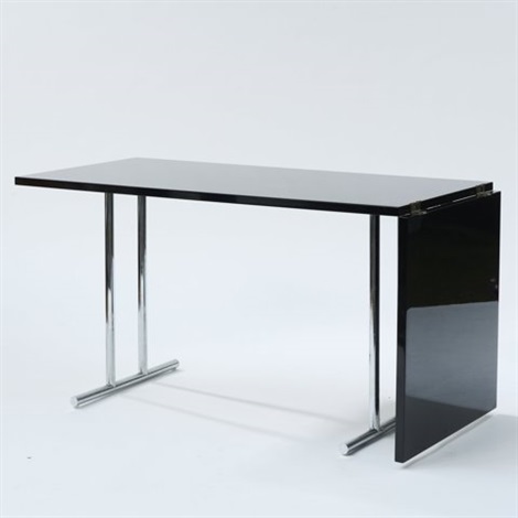 Folding table Lou Perou by Eileen Gray on artnet