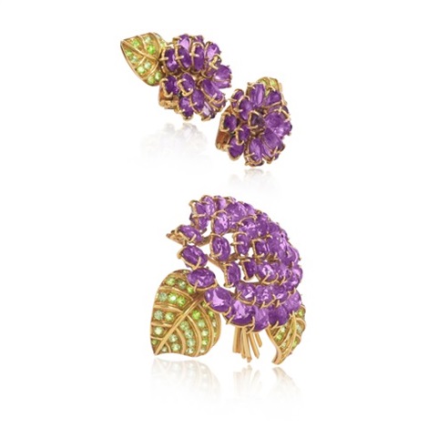 René Boivin. Amethyst and tsavorite garnet demi-parure, Bouquet de ...