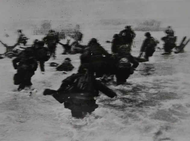 D Day, Normandie, France, 6 juin 1944 by Robert Capa on artnet