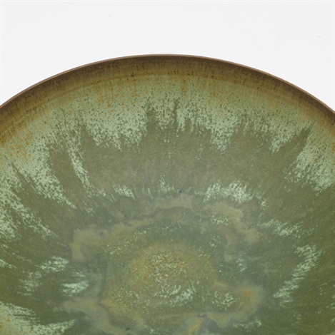 Bowl by Gertrud and Otto Natzler on artnet