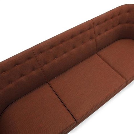 Mayor Freestanding three seater sofa by Arne Jacobsen on artnet