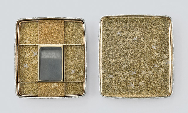 Writing box with design of pine tree and bird in maki-e lacquer on artnet