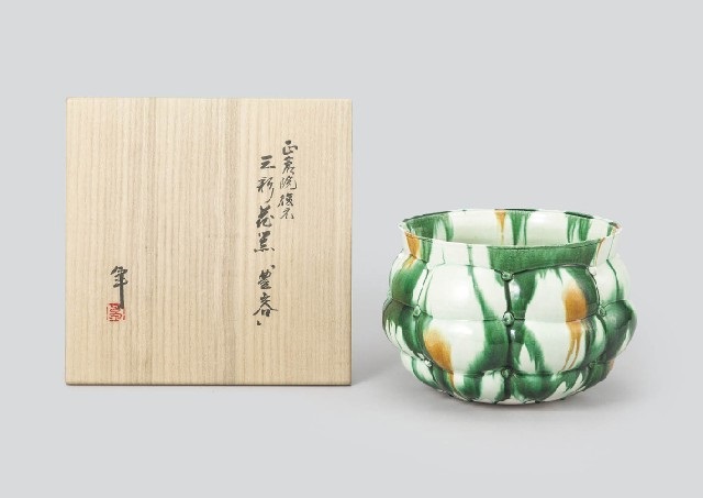 KATO Takuo. Shosoin reproduction vase in three-color glaze by Takuo ...