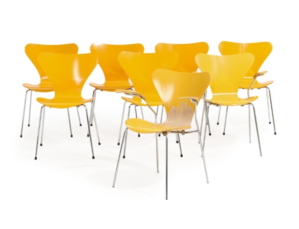 Seven Chair by Arne Jacobsen on artnet