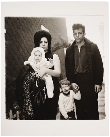 A box of ten photographs by Diane Arbus on artnet