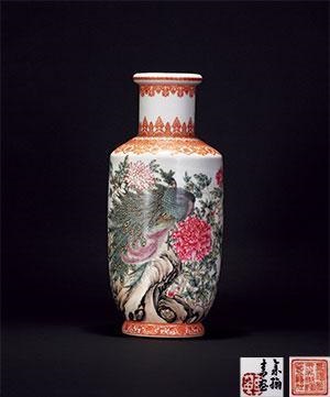 孔雀牡丹图大瓶 by Yu Hanqing on artnet