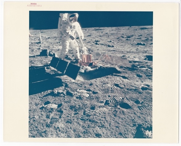 Apollo 11, Buzz Aldrin is adjusting the Passive Seismic Experiment ...