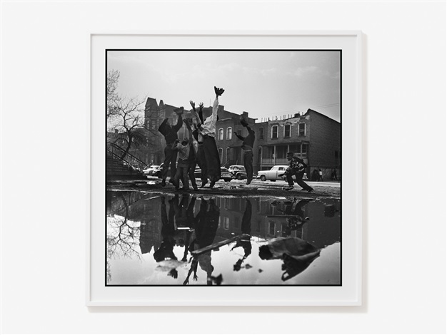 Untitled, Chicago, Illinois by Gordon Parks on artnet