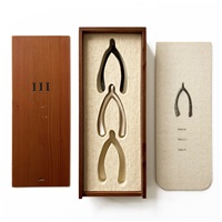 Lorna Simpson | Artnet