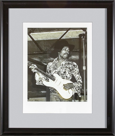 Jimi Hendrix by Michael Putland on artnet