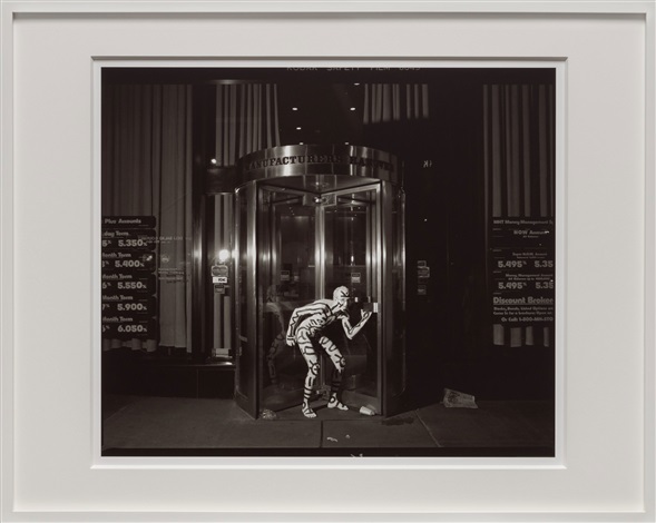 Keith Haring, Times Square, New York City, 1986 by Annie Leibovitz on ...
