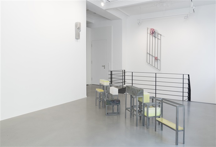 Alle Pronomen by Gereon Krebber on artnet