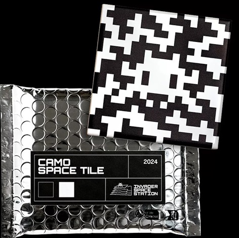 Space Tile - Black by Invader on artnet