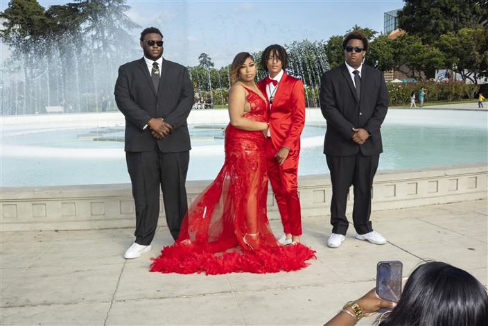 Pre-Prom Photos - Keshawn, 18, at a pre-prom photoshoot with his date ...