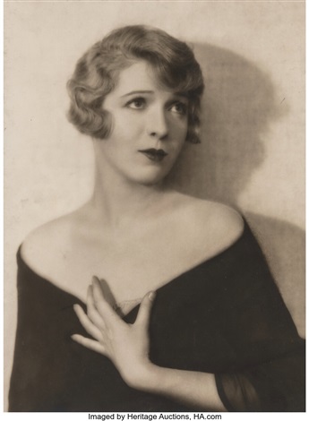 4 Portraits of Ina Clare by Dorothy Wilding on artnet