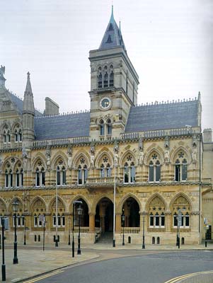 Manchester Town Hall vs Birmingham Council House | Page 6 ...