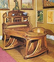 artnet.com Magazine Features - Garrett's Attic